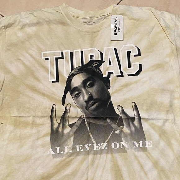 Gildan | Shirts | Tupac Shakur 2pac Tshirt Unisex | Poshmark